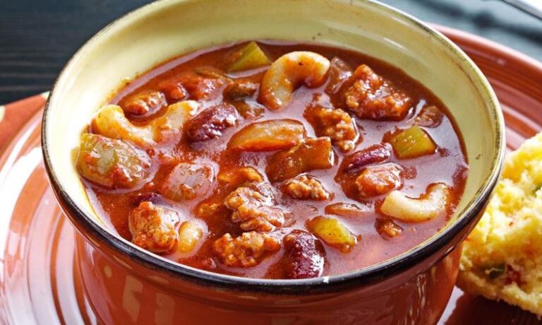 Hearty Chili Mac - Brenda Gantt Recipes